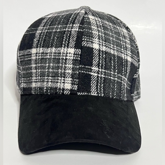 Melrose and Market | Accessories | Nwt Black White Flannel Adjustable ...